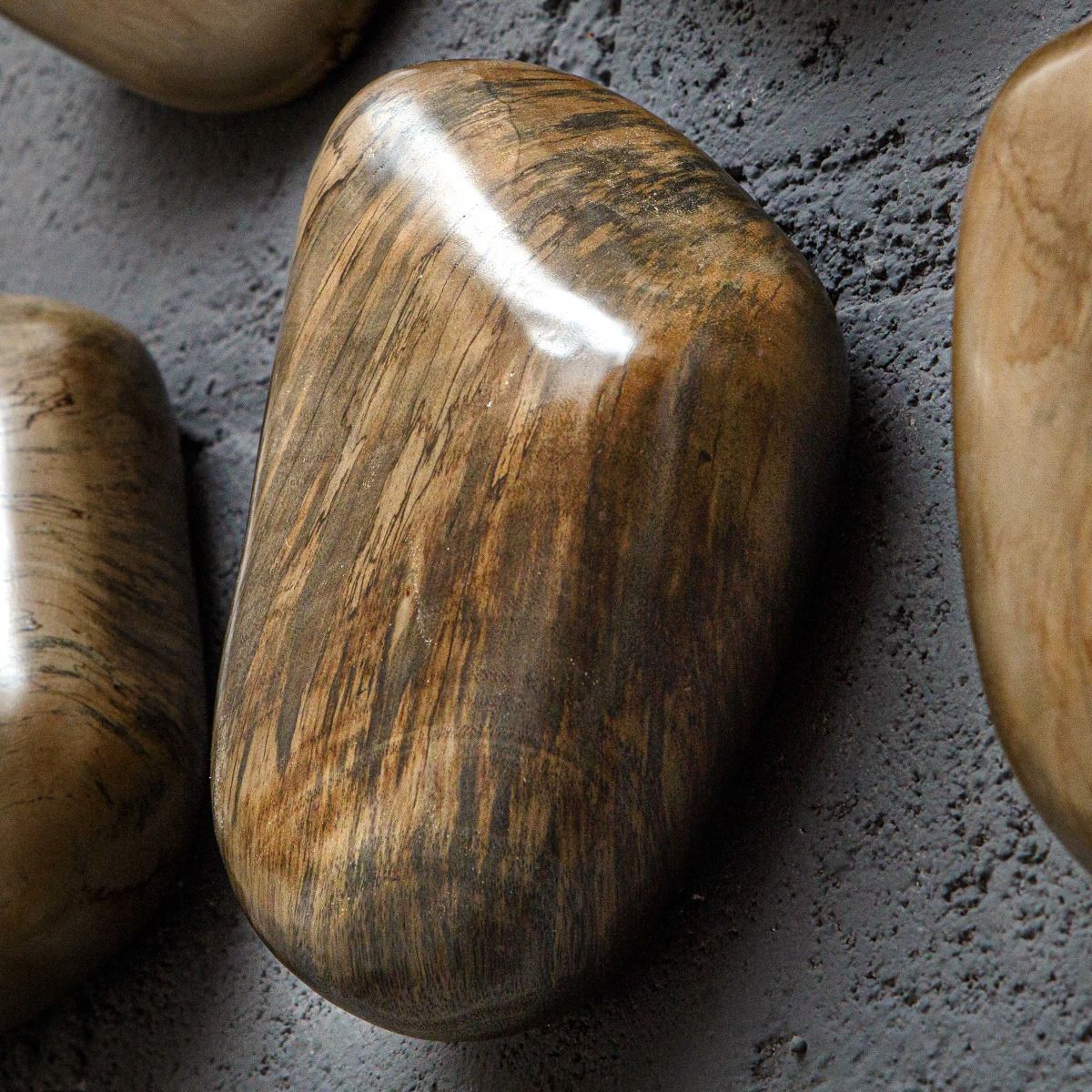 PEBBLES WOOD WALNUT WALL DECOR