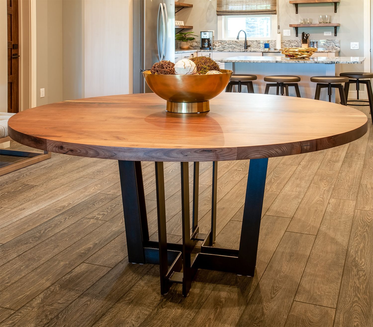 Contemporary Solid Wood Round Dining Table