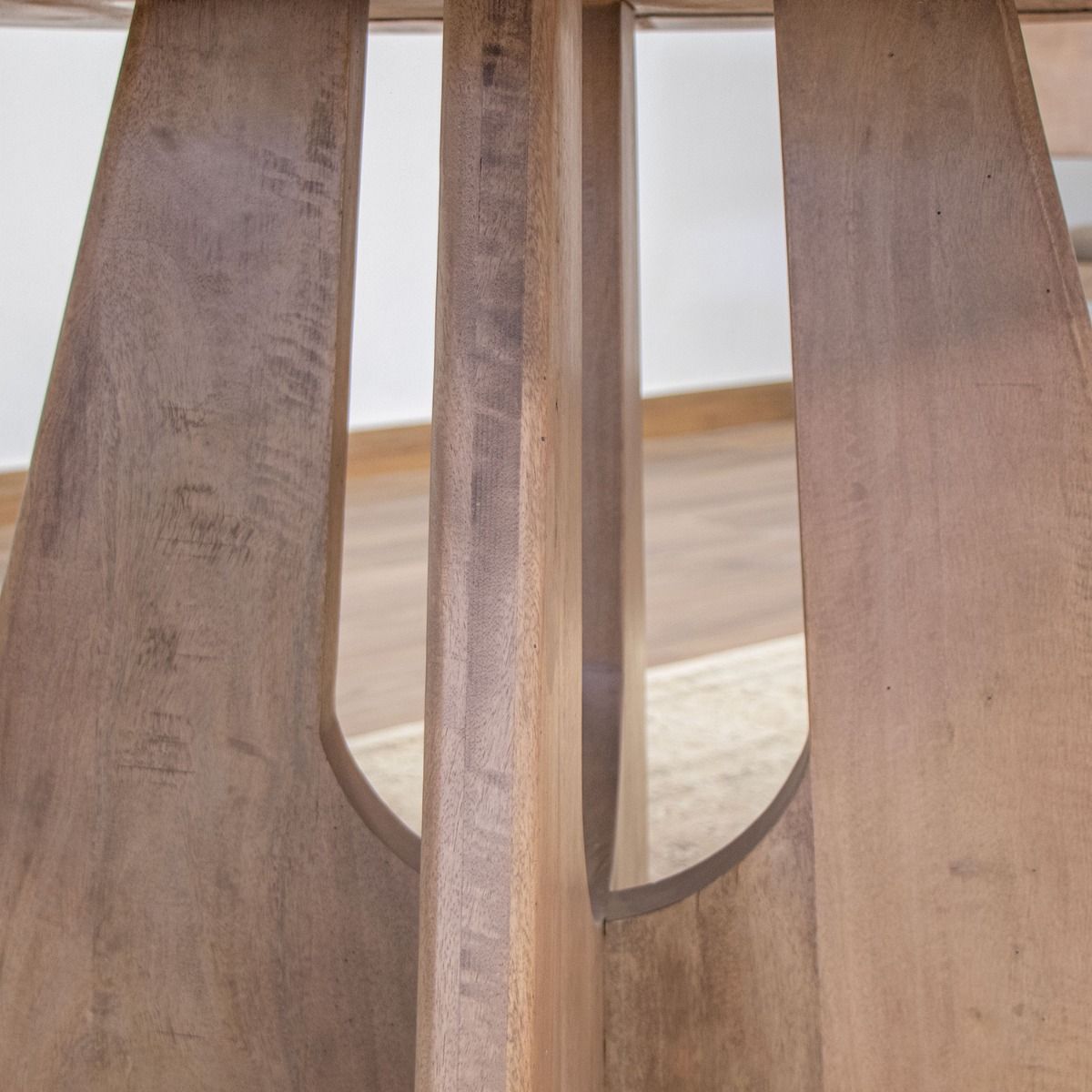 Natural Parota Wood Round Dining Table