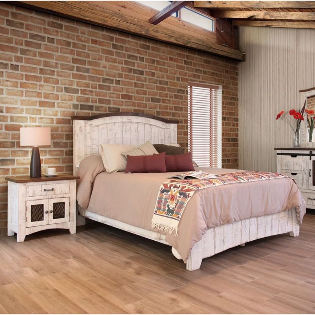 Pueblo White Farmhouse Bed